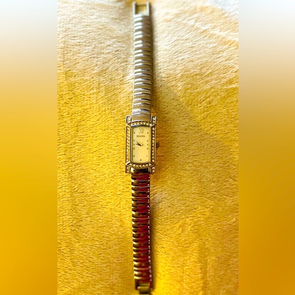 Bulova | Accessories | Authentic Bulova Watch Pin Needs To Be Replaced ...